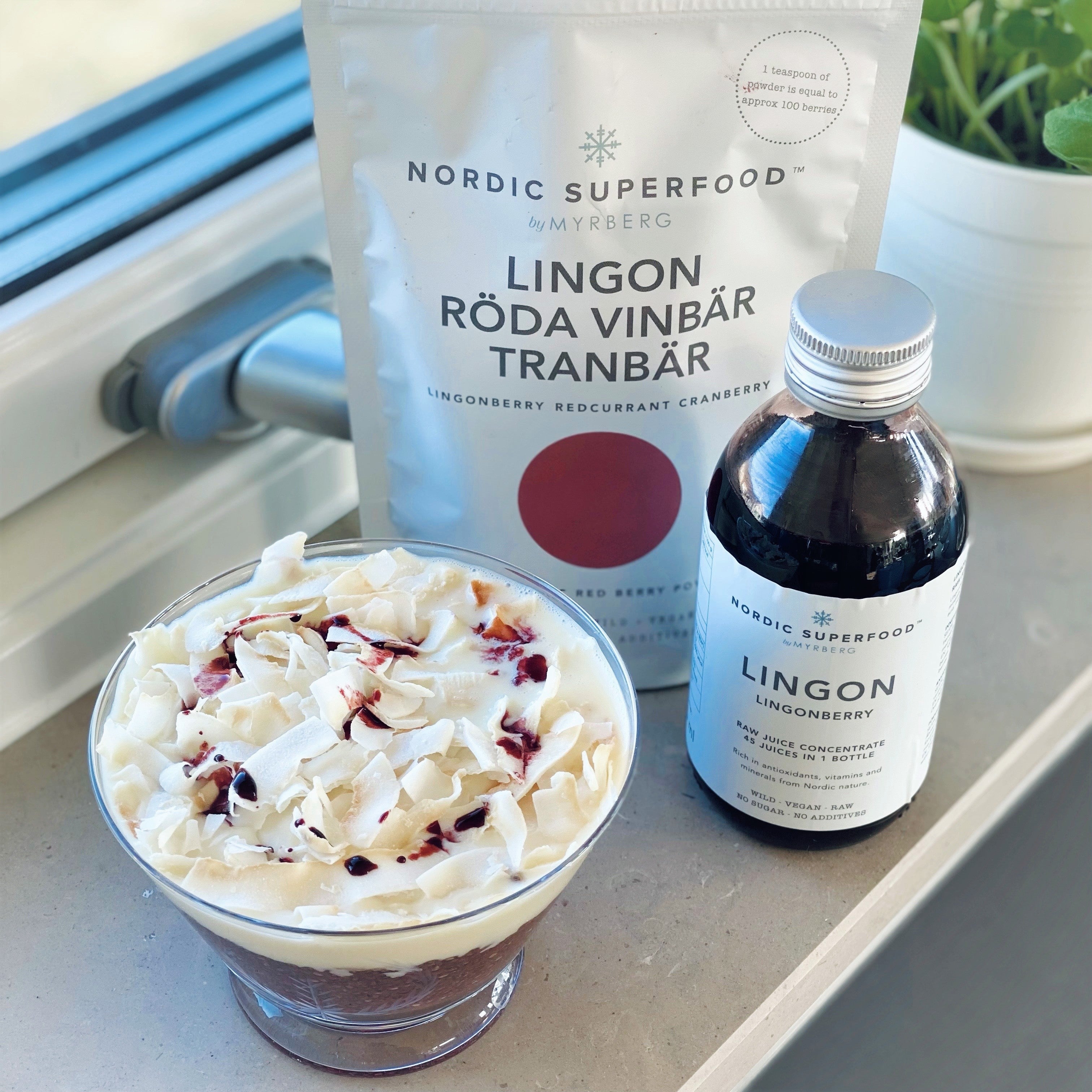 Röd chiapudding för mer energi – Nordic Superfood